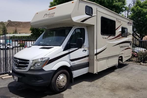 Expedition Motor Homes & 1st Choice RV - Los Angeles, CA