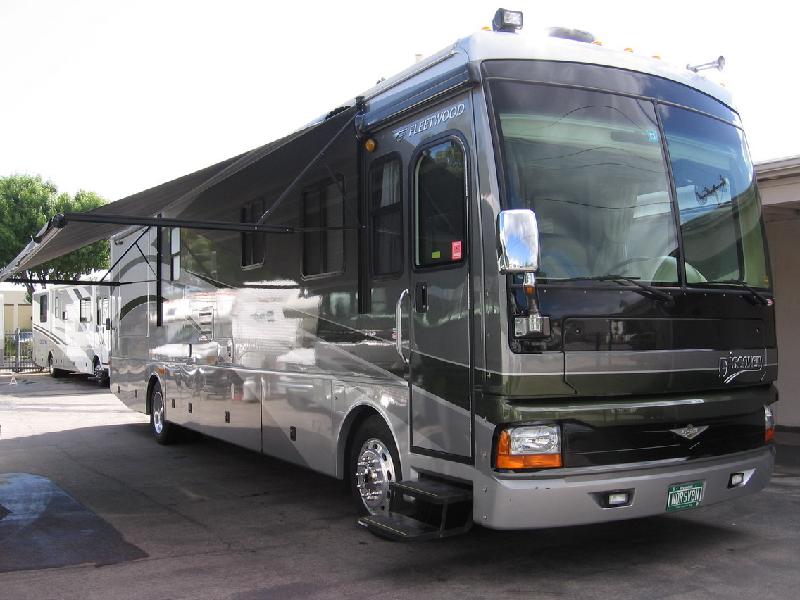 Expedition Motor Homes & 1st Choice RV