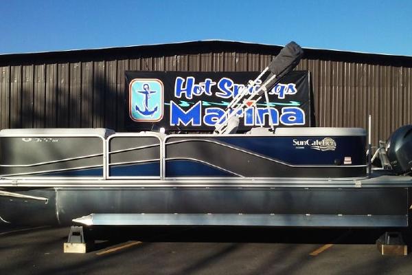 Hot Springs Marina - Hot Springs, AR